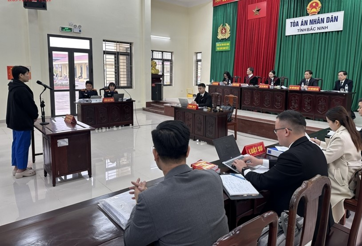 TAND tỉnh Bắc Ninh xét xử 46 bị cáo trong đường dây lừa đảo tại ...